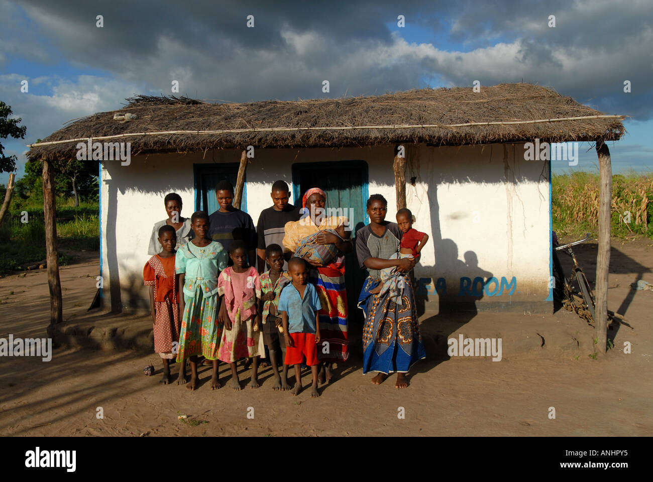 Widow women children hi-res stock photography and images - Alamy