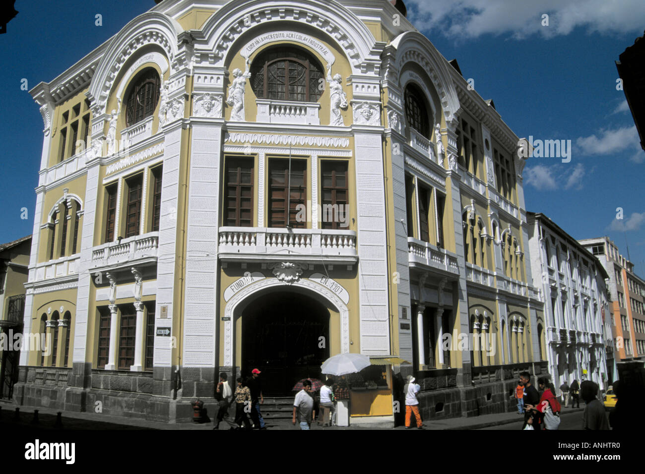 Ecuador Quito street scene typical architecture Stock Photo - Alamy