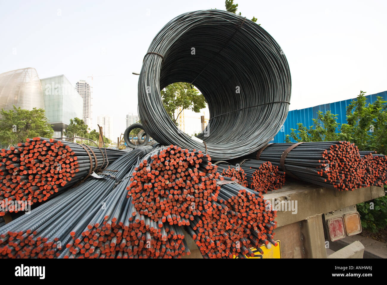 Metal rods and wire Stock Photo - Alamy