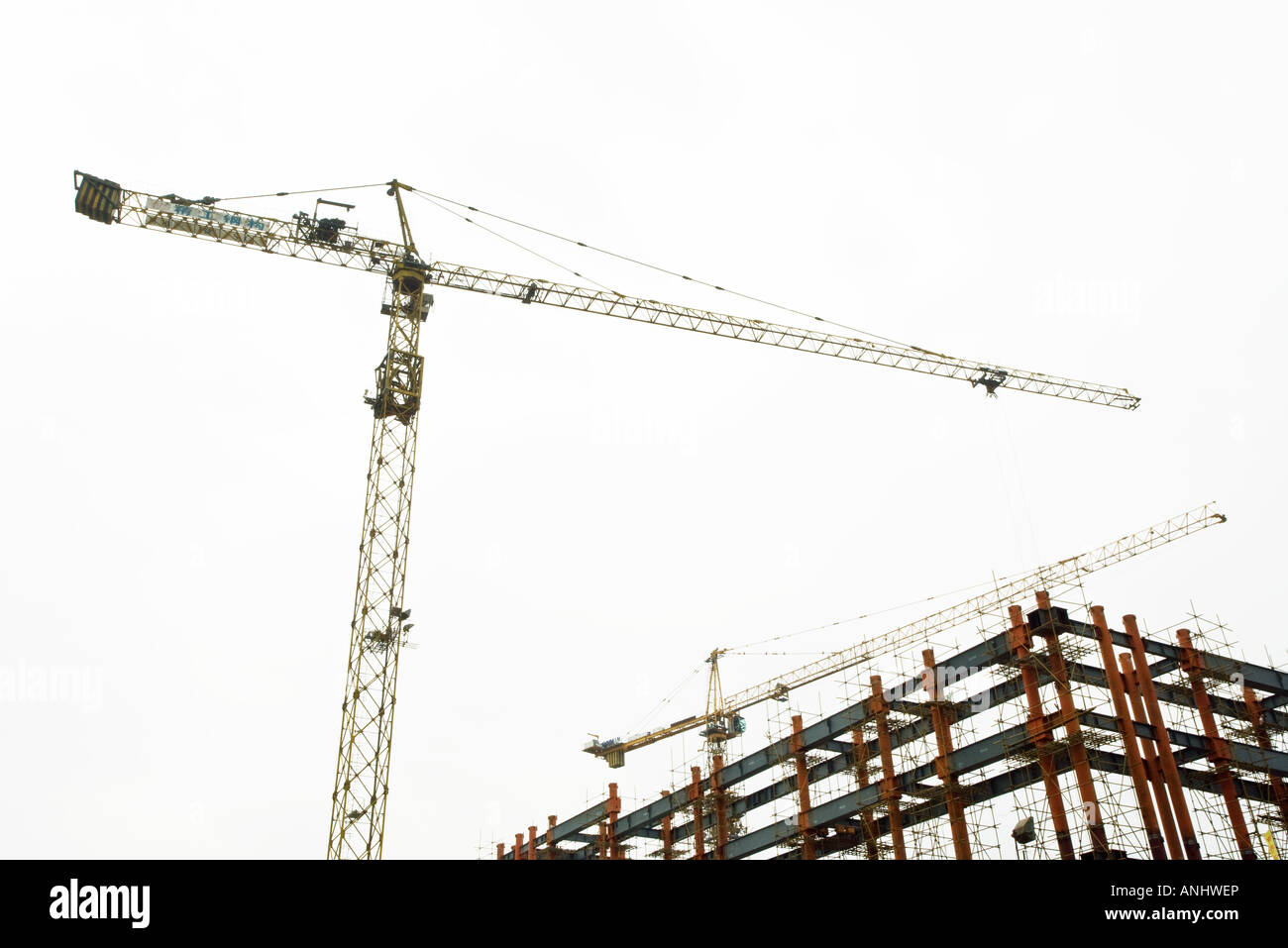 Building Construction Crane Scaffolding High Resolution Stock ...