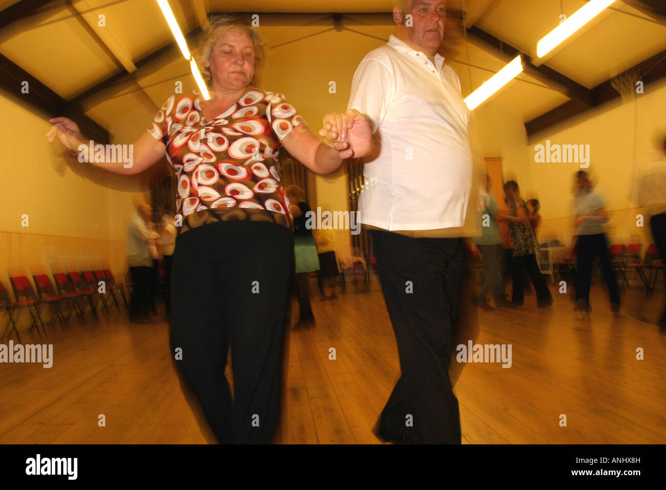 couple dancing at rock an roll class Stock Photo - Alamy