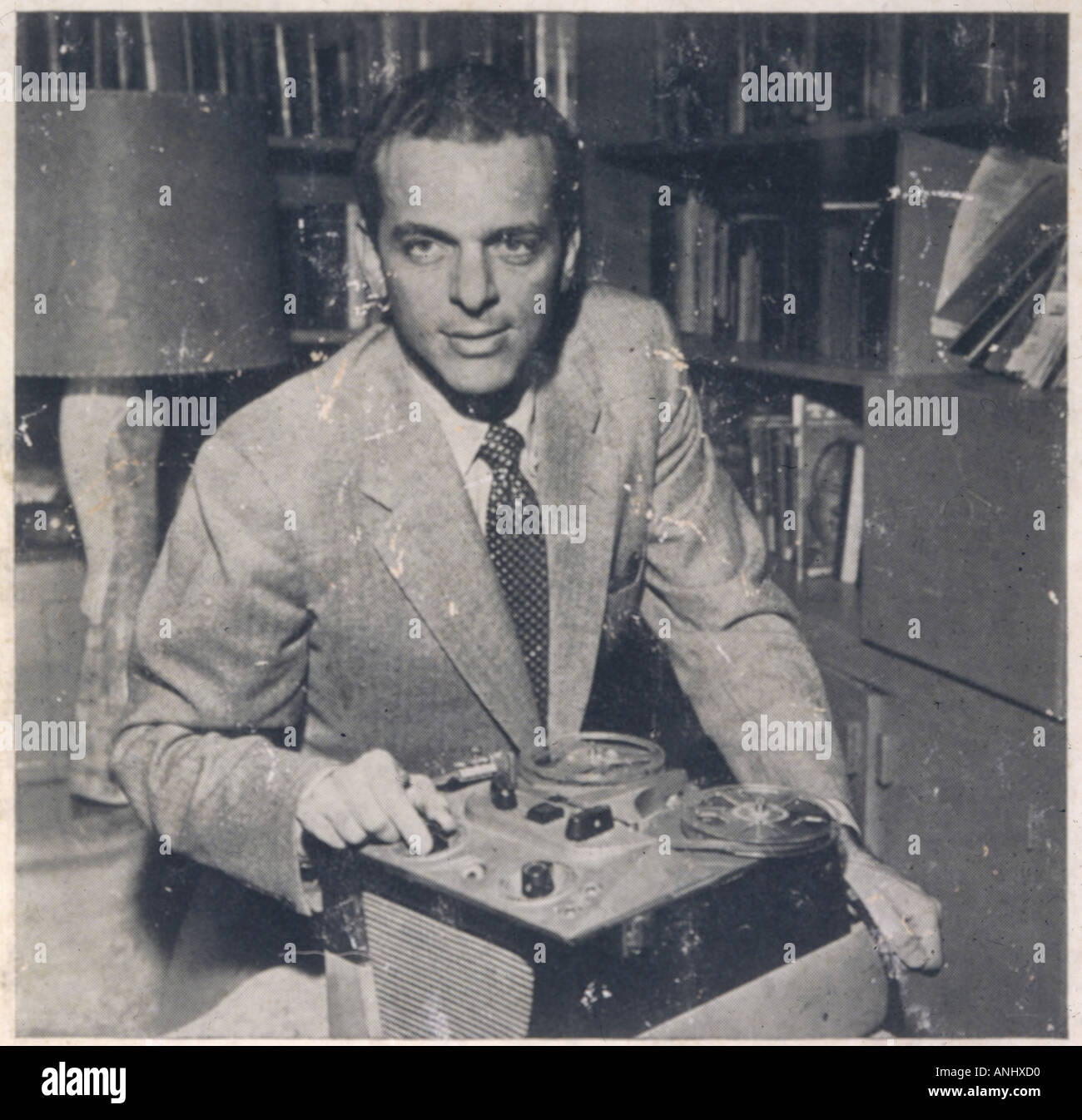 Bernstein hi-res stock photography and images - Alamy