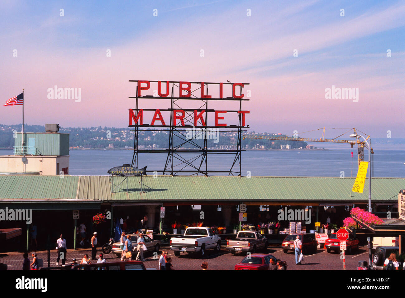 Seattle public market scene hi-res stock photography and images - Alamy