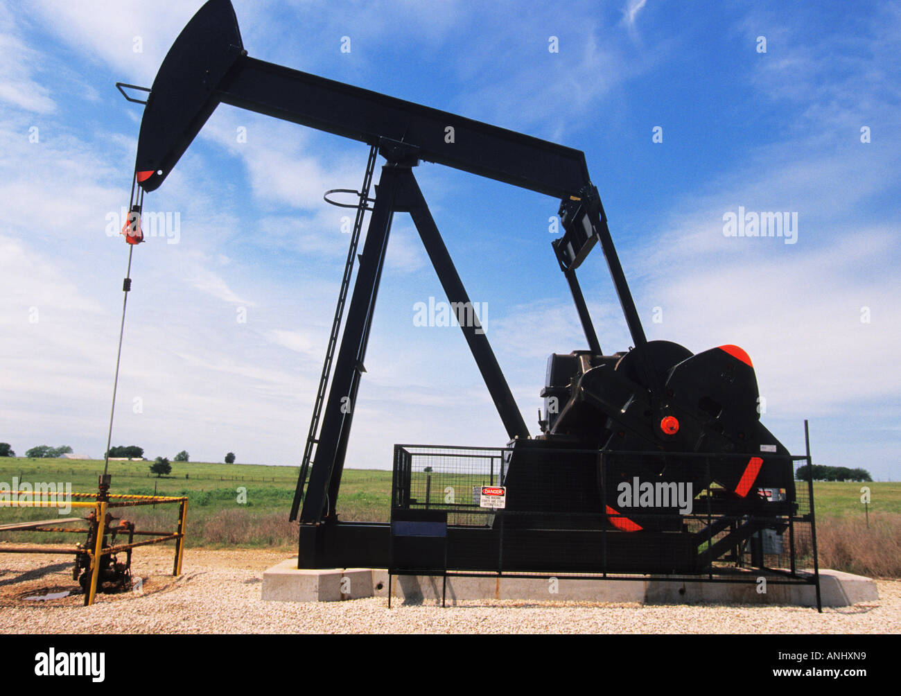 Hydraulic fracking hi-res stock photography and images - Alamy
