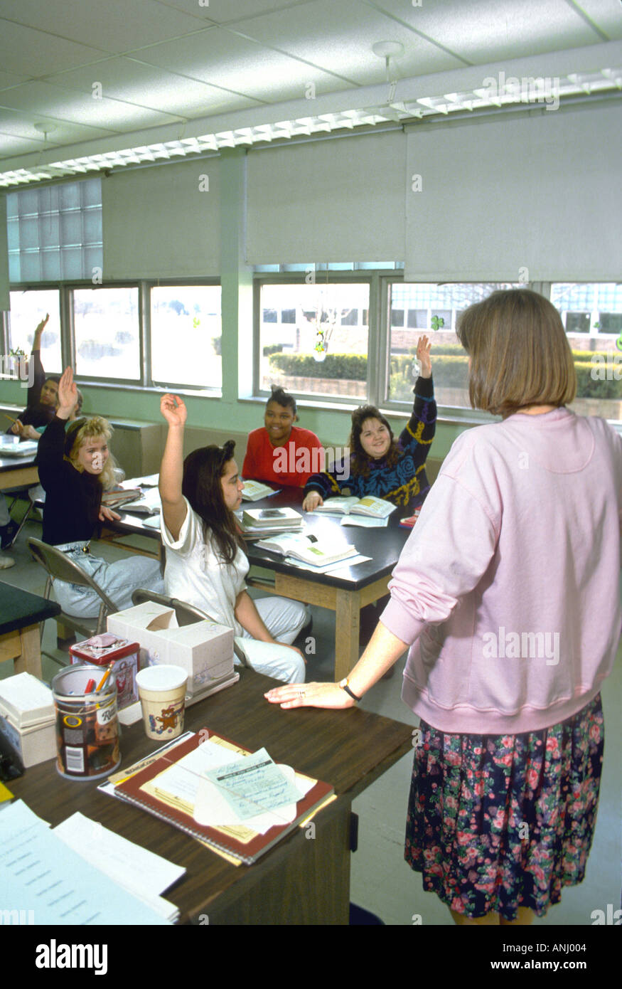Middle school classroom discussion hi-res stock photography and images ...