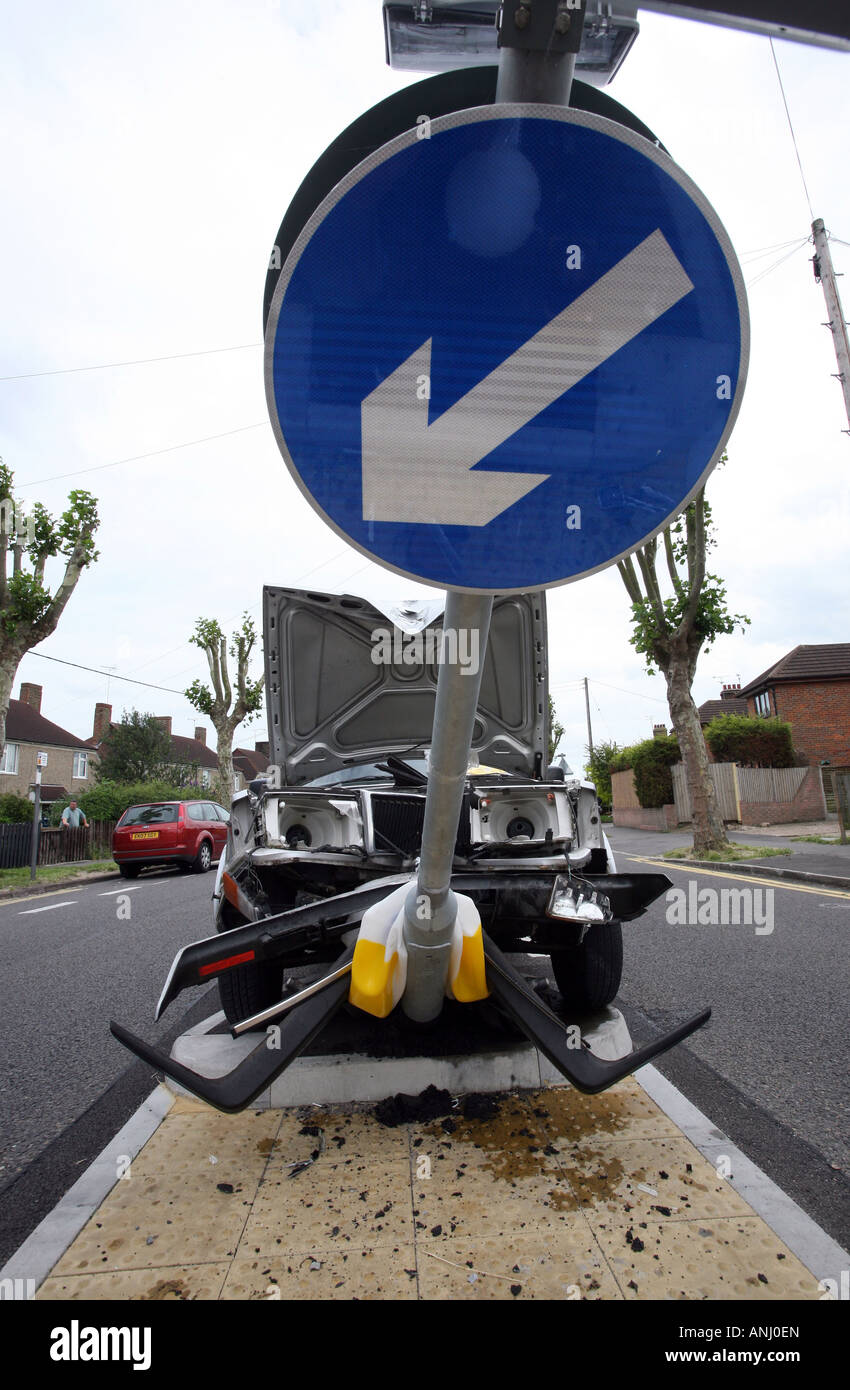 Dented street sign hi-res stock photography and images - Alamy