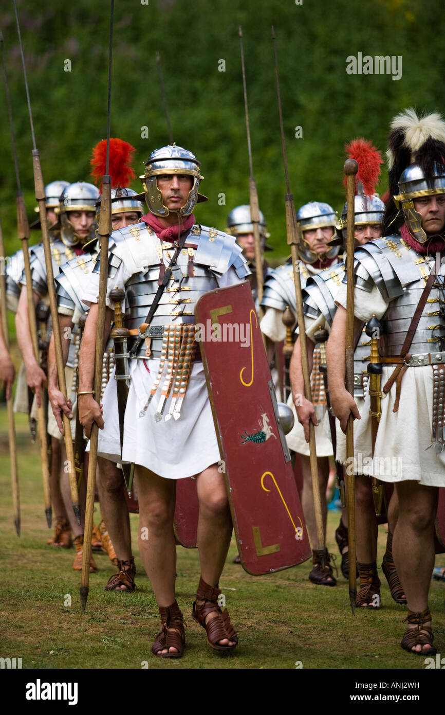 Roman legion marching hi-res stock photography and images - Alamy