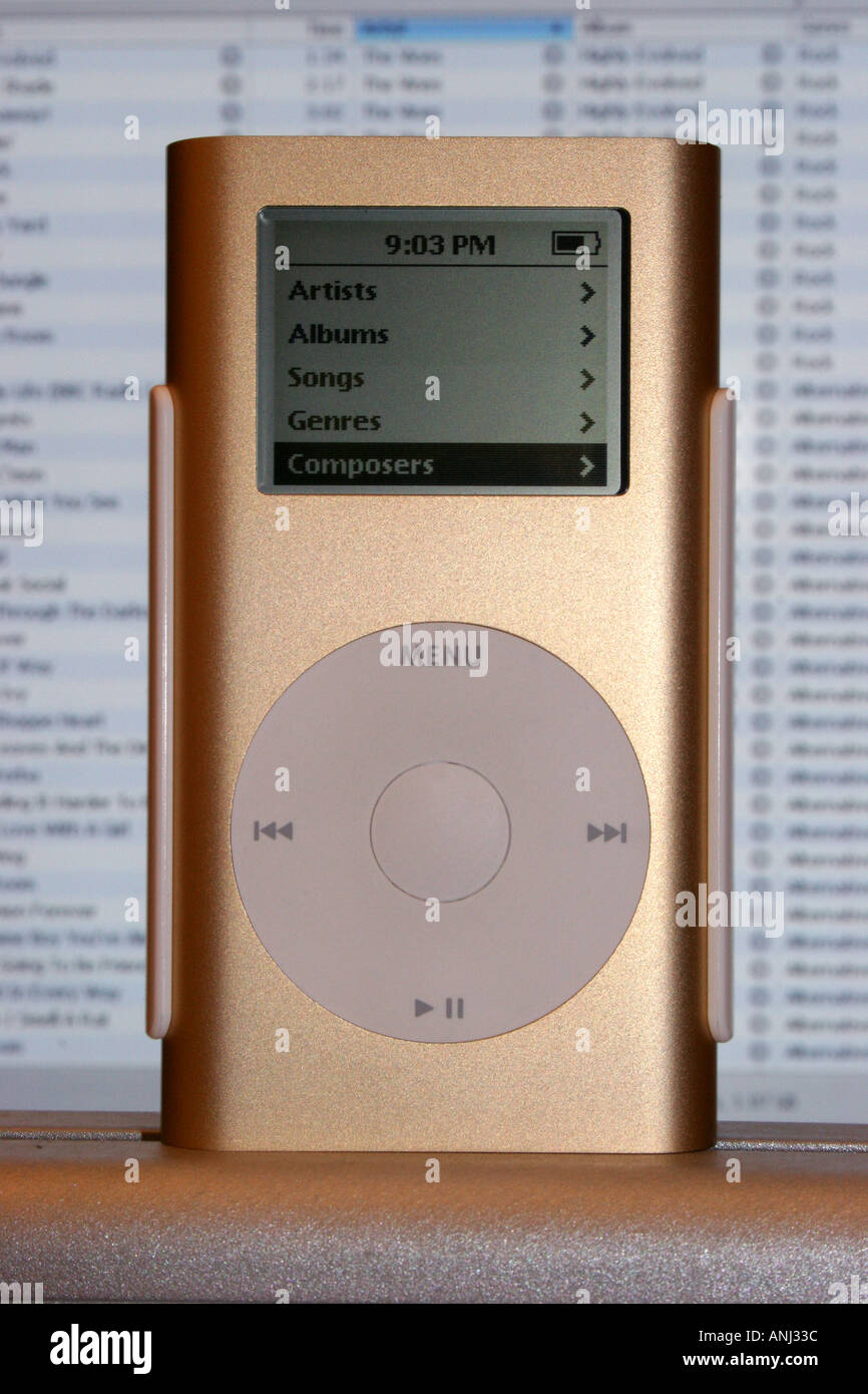 Gold mini ipod hi-res stock photography and images - Alamy