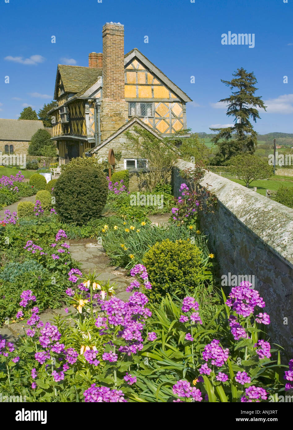 Stokesay castle a fortified manor house shropshire england uk Stock ...