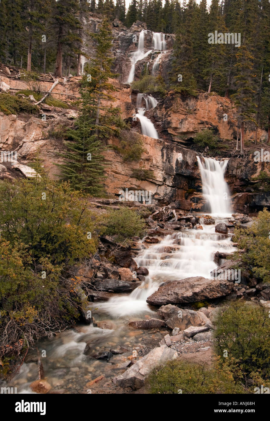 External rainfall hi-res stock photography and images - Alamy