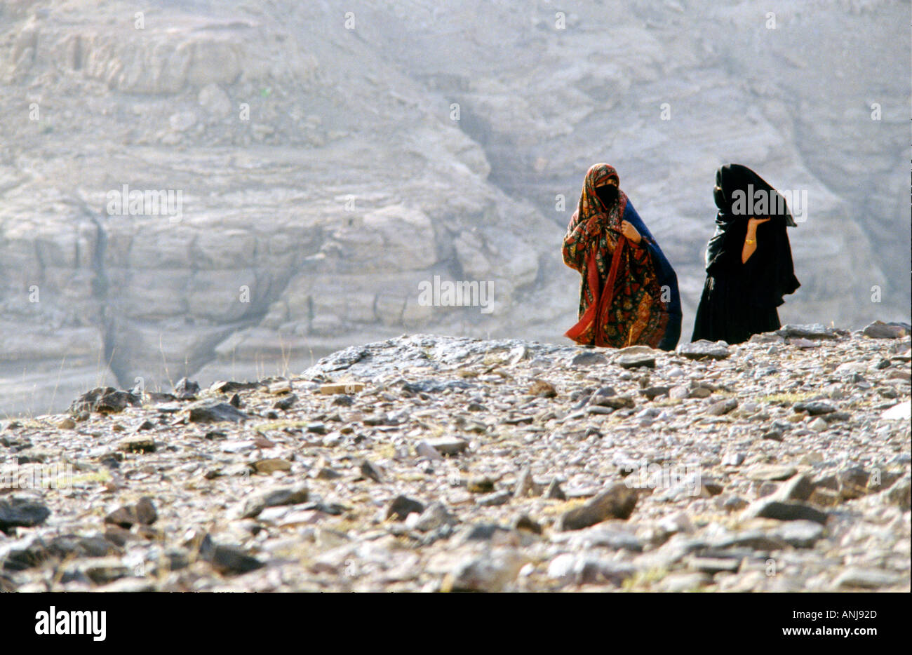 Poor arab women hi-res stock photography and images - Alamy