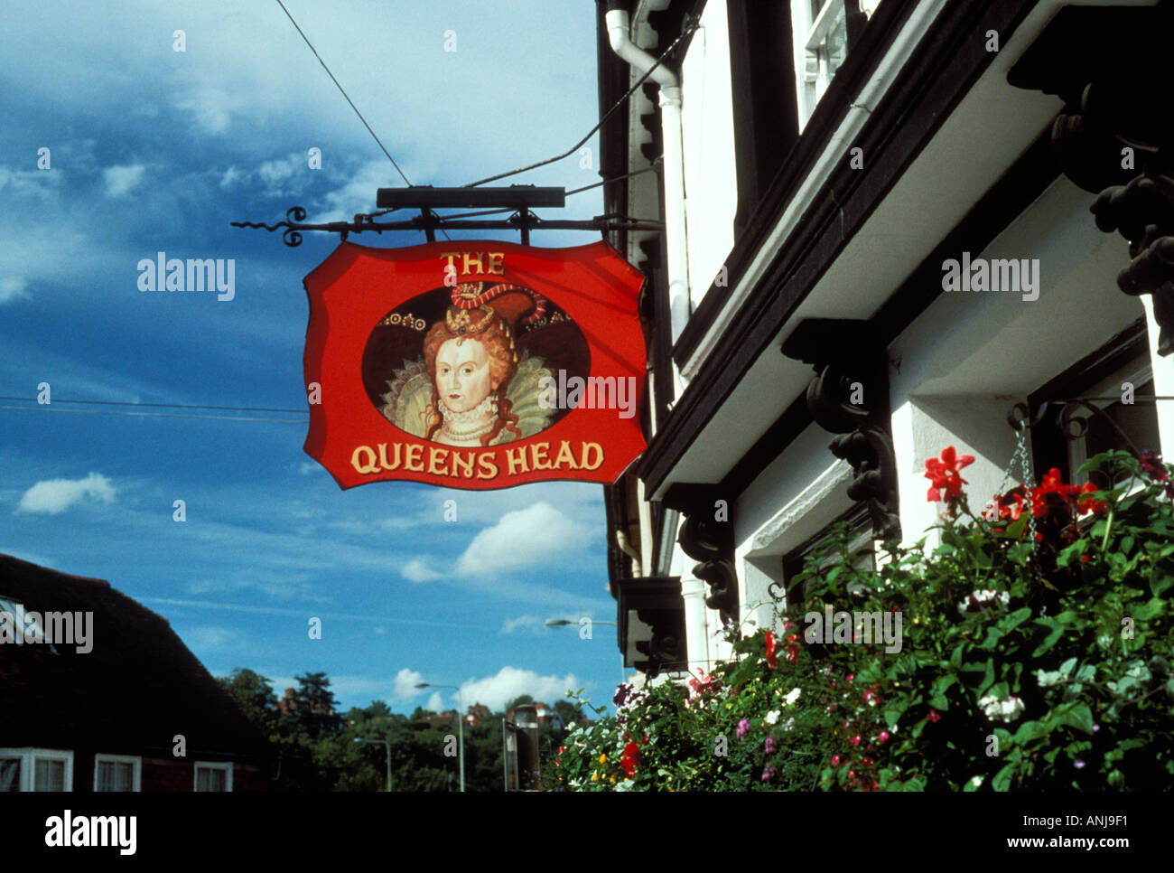 The Queens Head pub sign England Stock Photo - Alamy