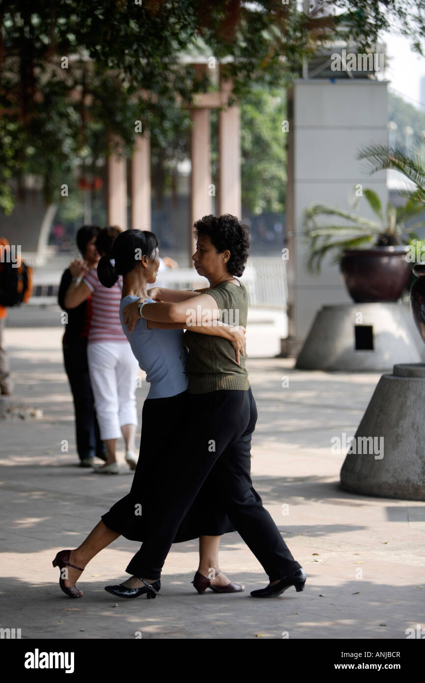 Shamian Dao Sand Surface Island, Guangzhou, China. Public Dance Lesson ...