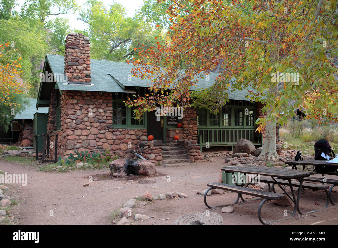 PHANTOM RANCH CANTINA AT THE BOTTOM OF GRAND CANYON IN GRAND CANYON ...