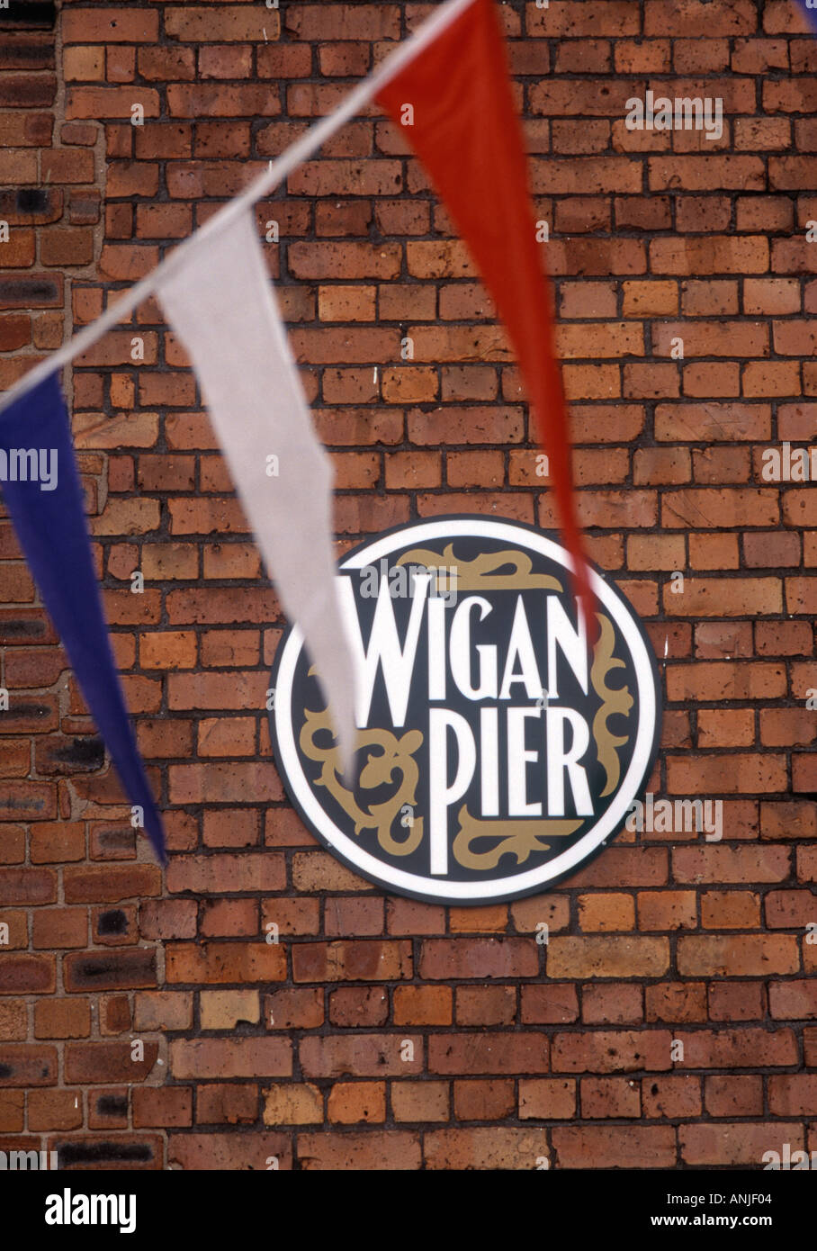 Wigan pier sign hi-res stock photography and images - Alamy