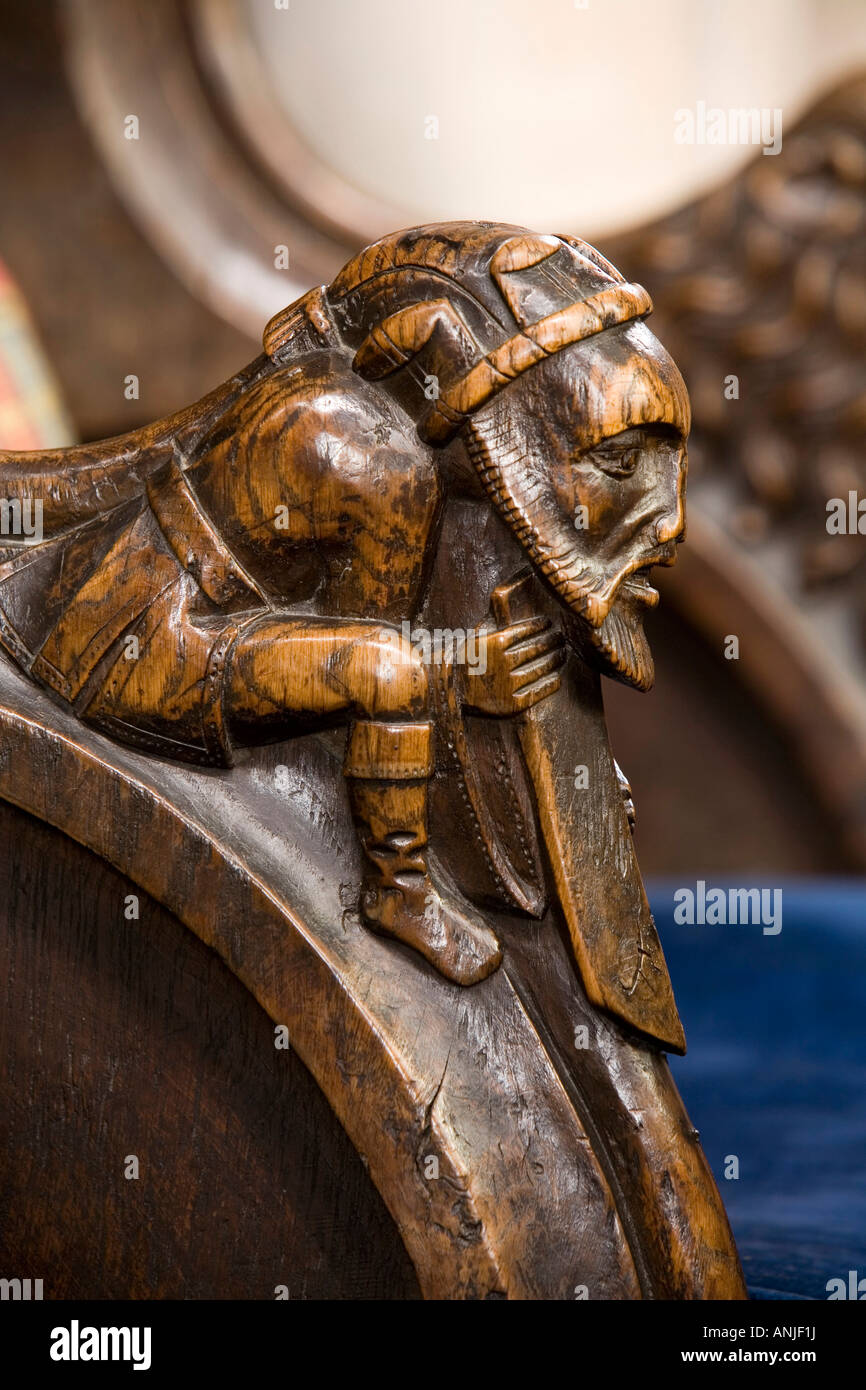 Medieval wood carving hi-res stock photography and images - Alamy