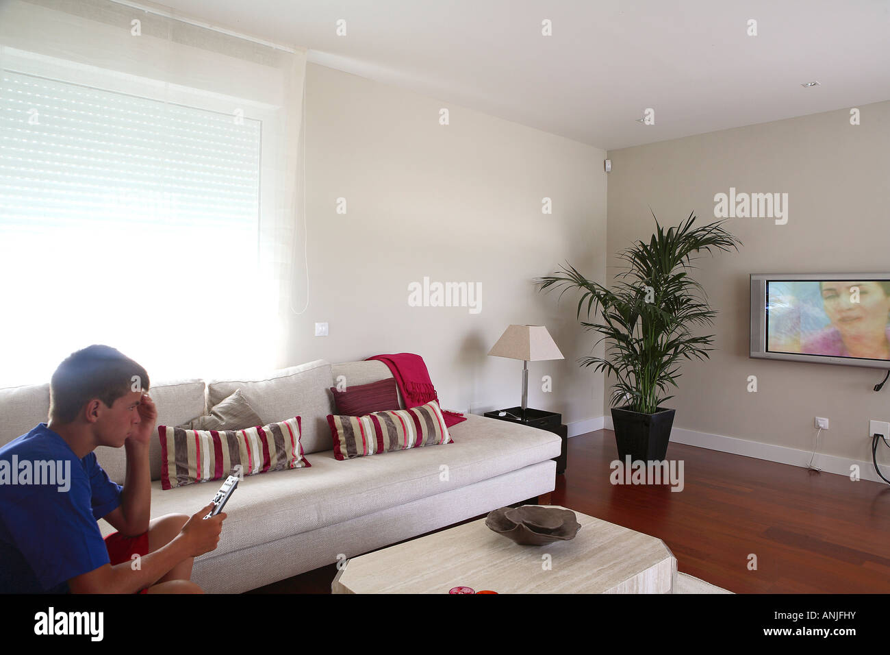 Teen ager hi-res stock photography and images - Alamy