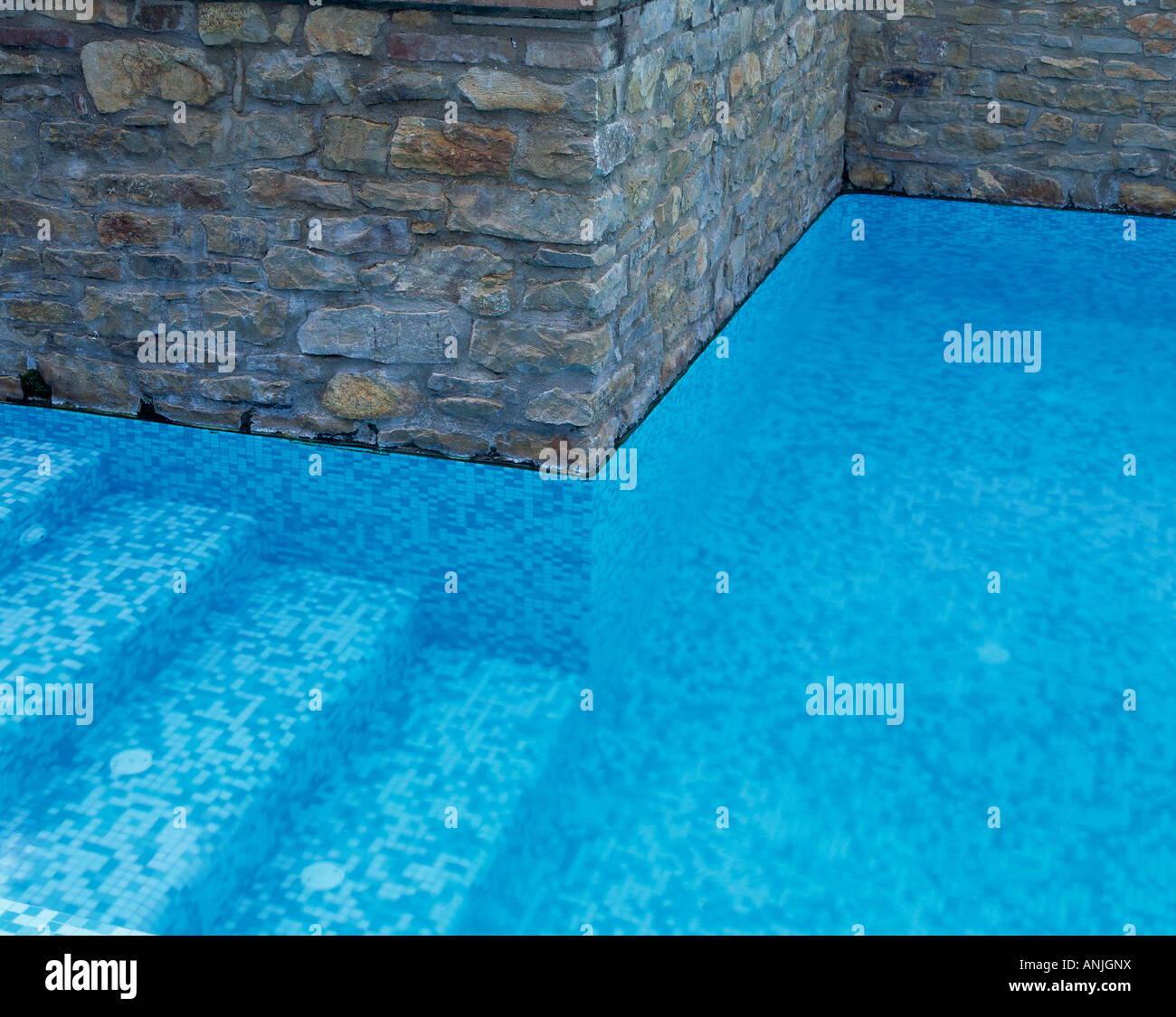 View of a clear swimming pool Stock Photo - Alamy
