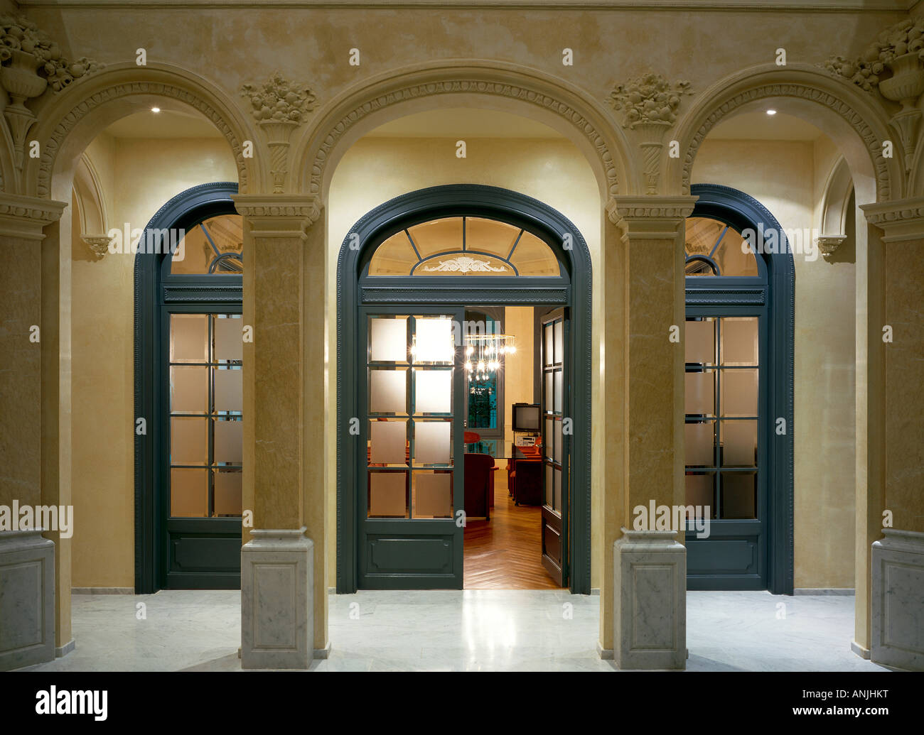 Open arched hi-res stock photography and images - Alamy