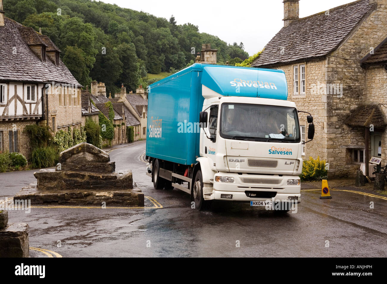 Big lorries hi-res stock photography and images - Alamy