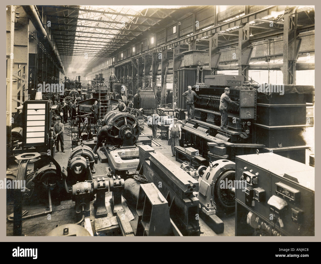 Engineering works hi-res stock photography and images - Alamy