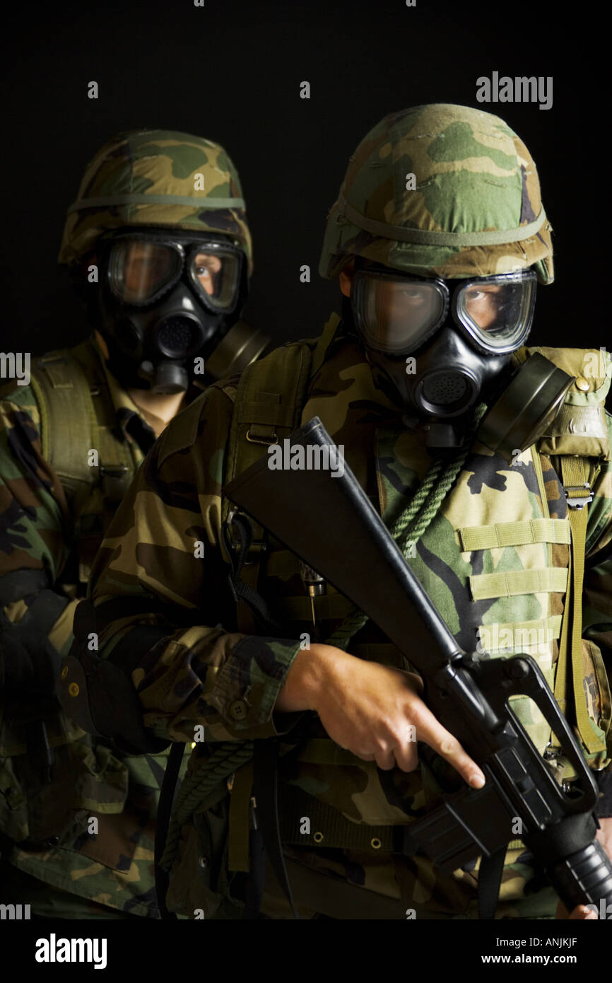 Do Soldiers Wear Gas Masks at Alice Manning blog