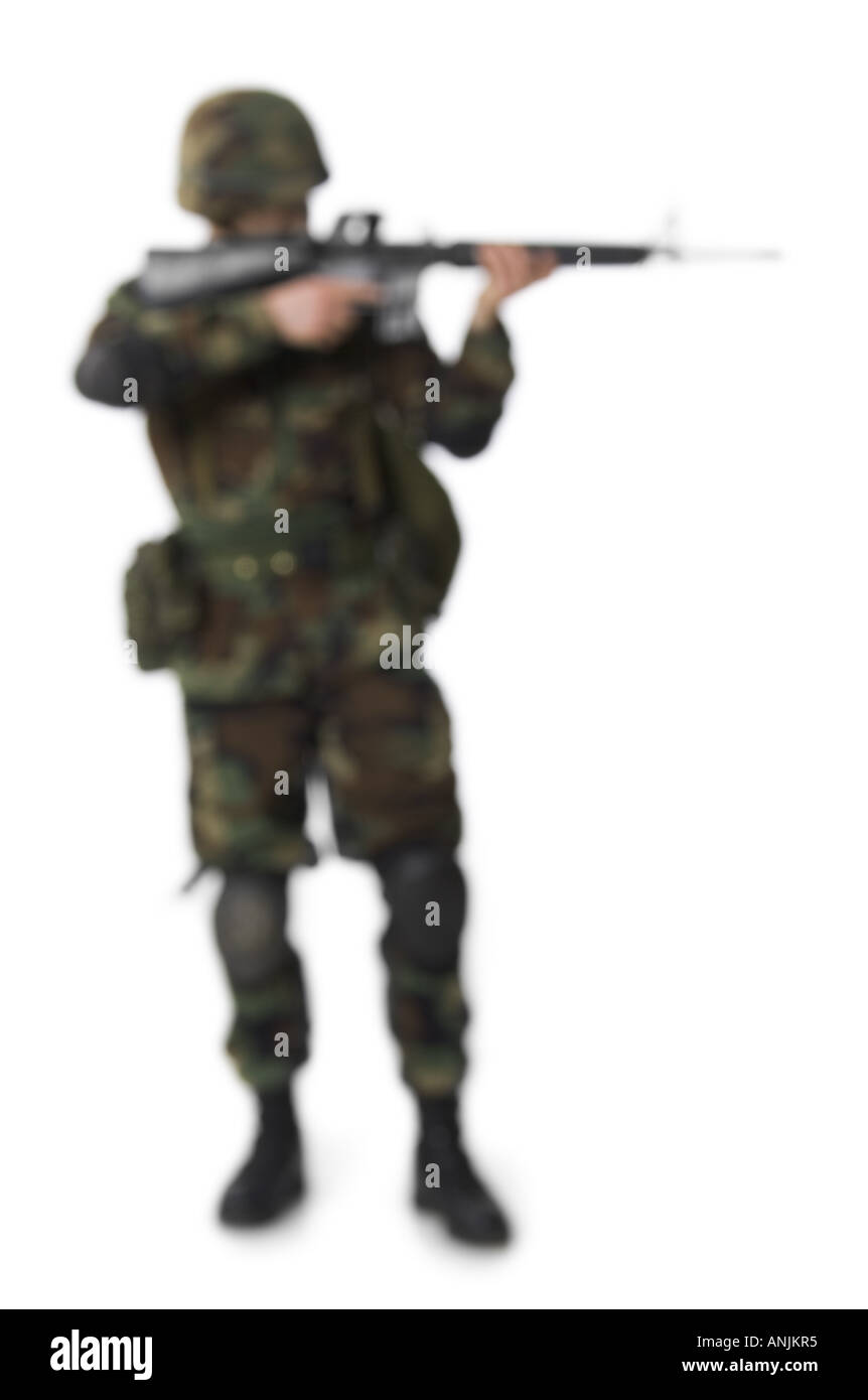 Soldier aiming his rifle Stock Photo - Alamy
