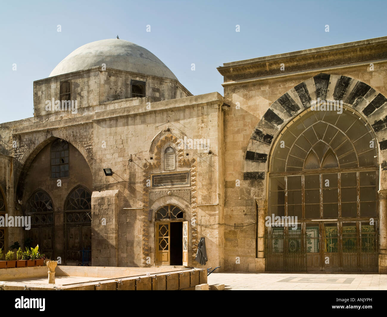 courtyard, Halawiyya madrasa, Aleppo, Syria Stock Photo - Alamy
