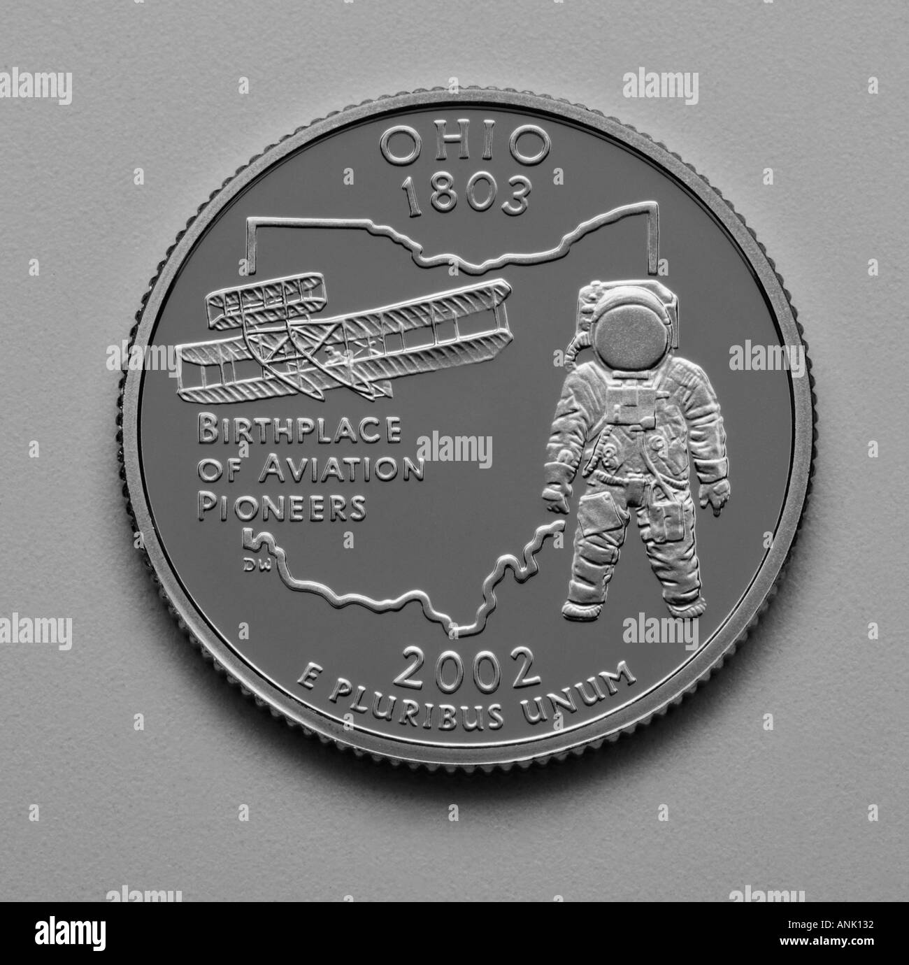 Quarter dollar coin Black and White Stock Photos & Images - Alamy