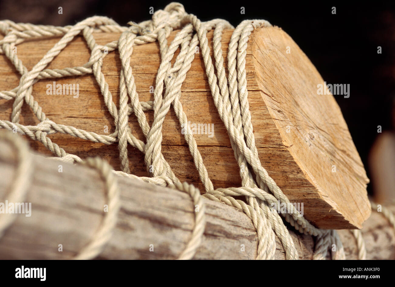 Joined beams hi-res stock photography and images - Alamy