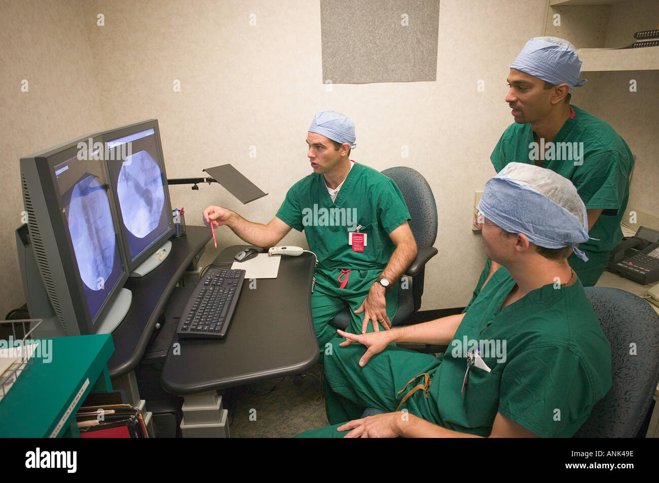 Interventional radiology hi-res stock photography and images - Alamy