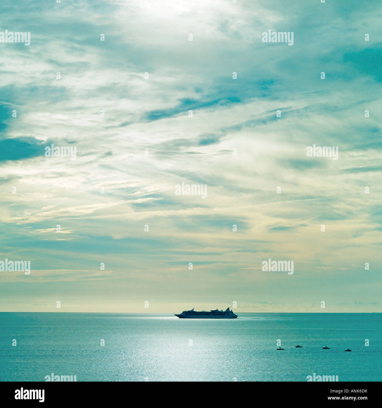 Few ship hi-res stock photography and images - Alamy