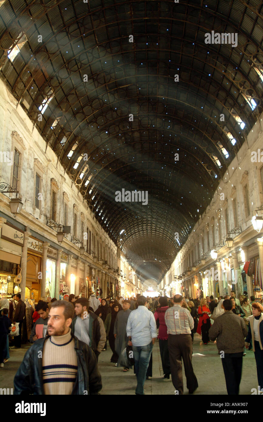 Interior of the market in Damascus Stock Photo - Alamy