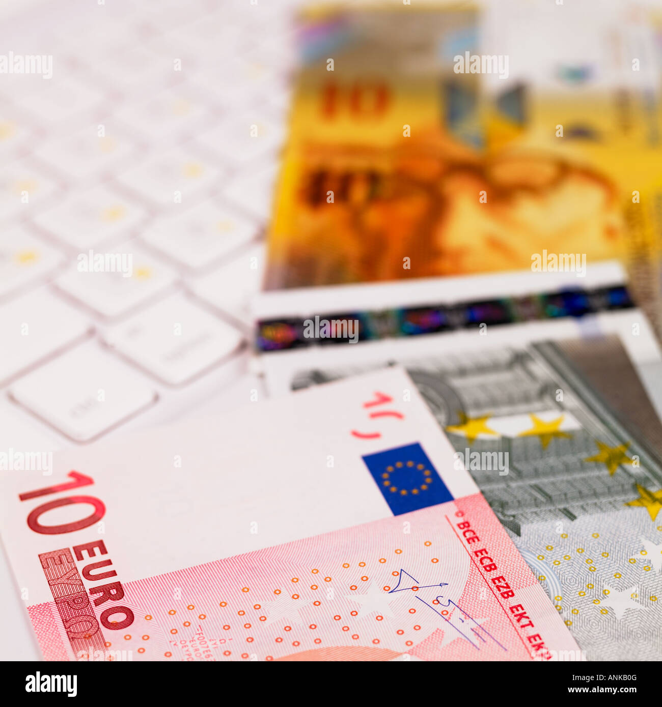 Foreign currency key hi-res stock photography and images - Alamy