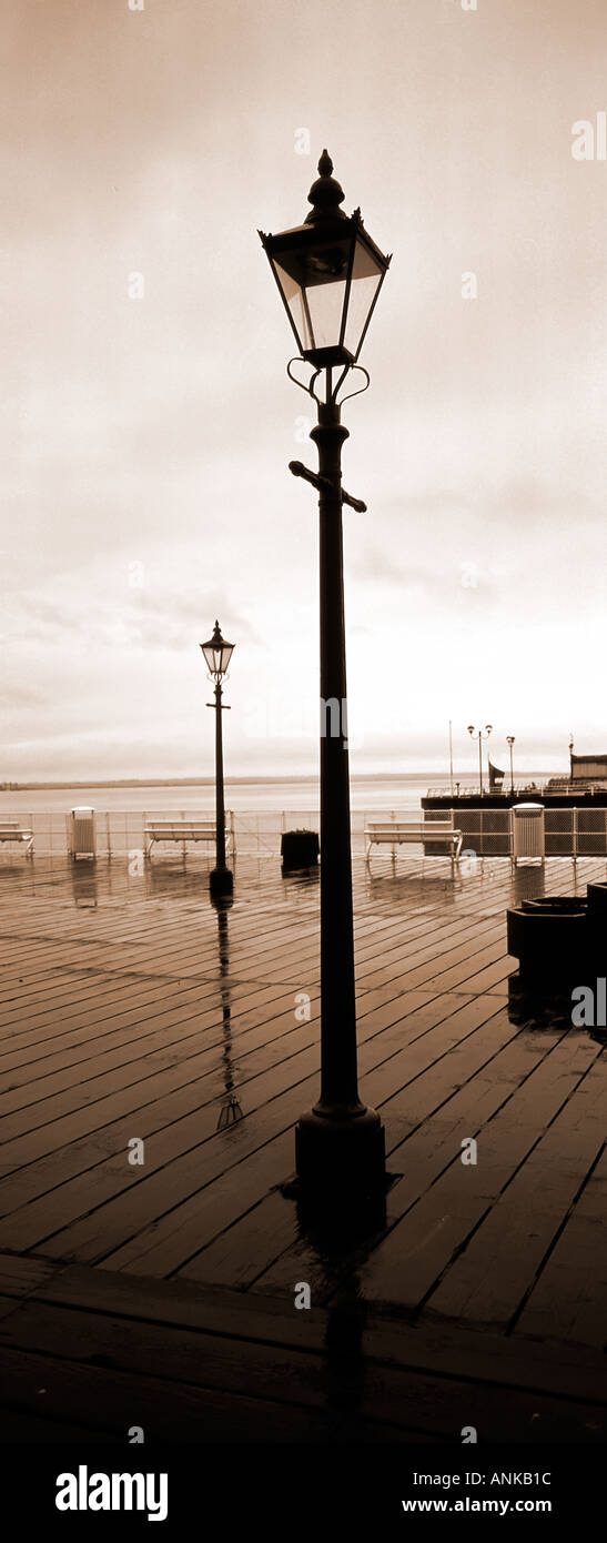 Hull s historic Victoria Pier Stock Photo - Alamy