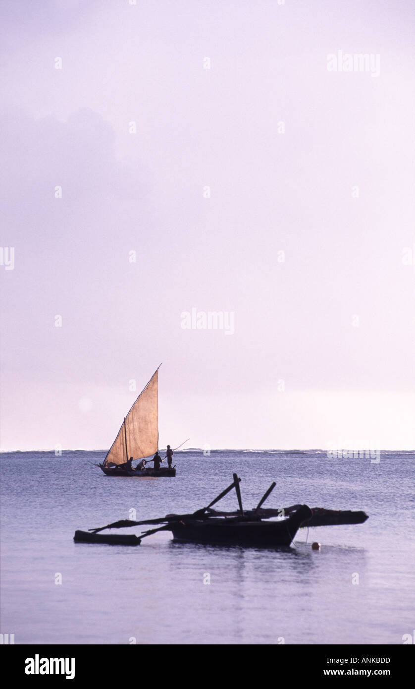 Swahili dhow boat zanzibar hi-res stock photography and images - Alamy