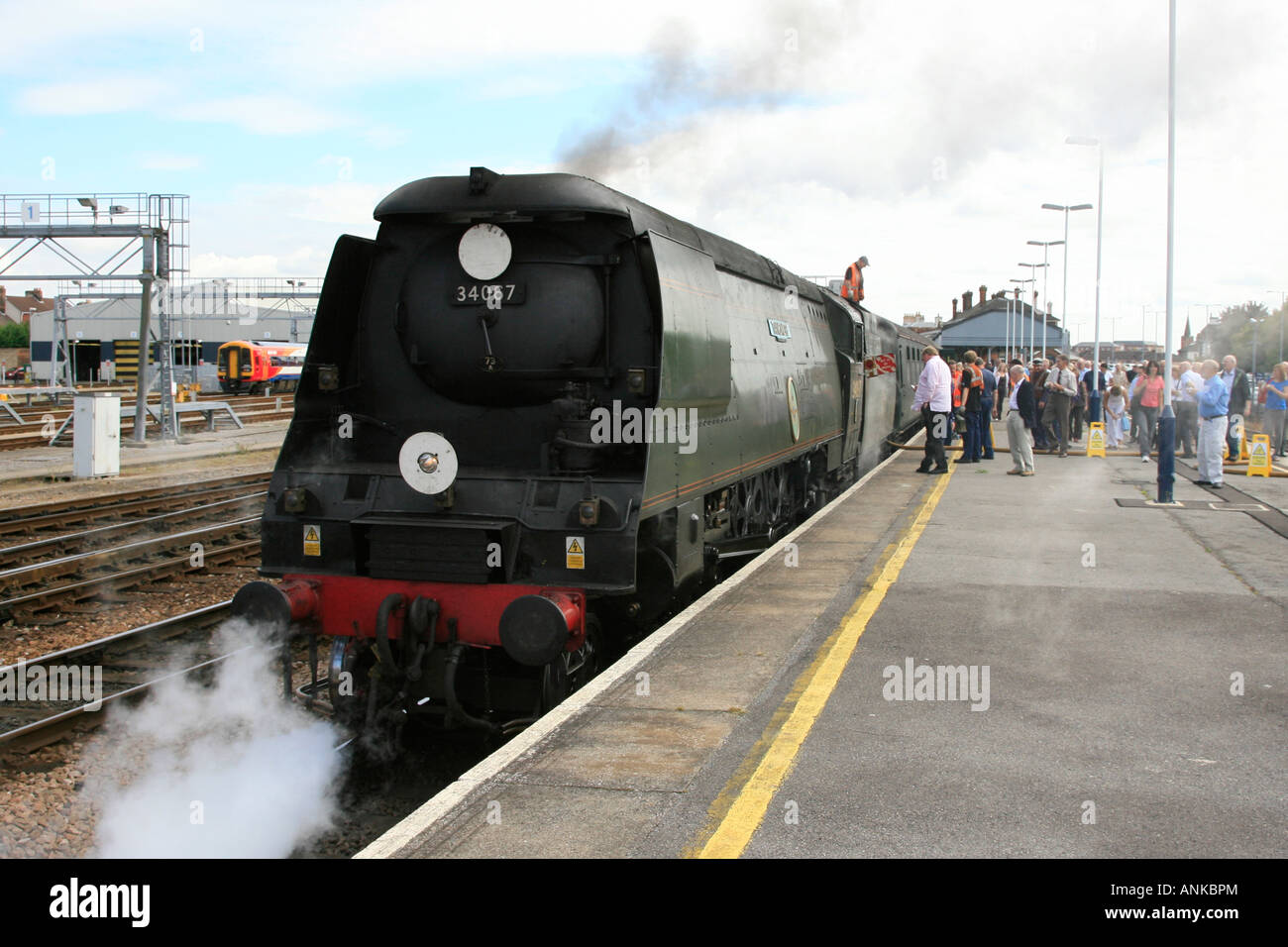 Tangmere steam train hi-res stock photography and images - Alamy