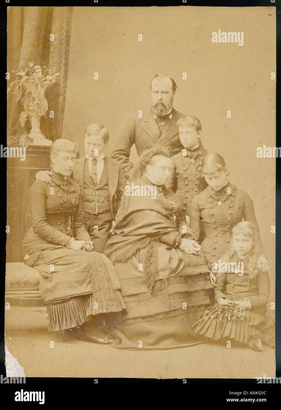 Queen victoria family children hi-res stock photography and images - Alamy