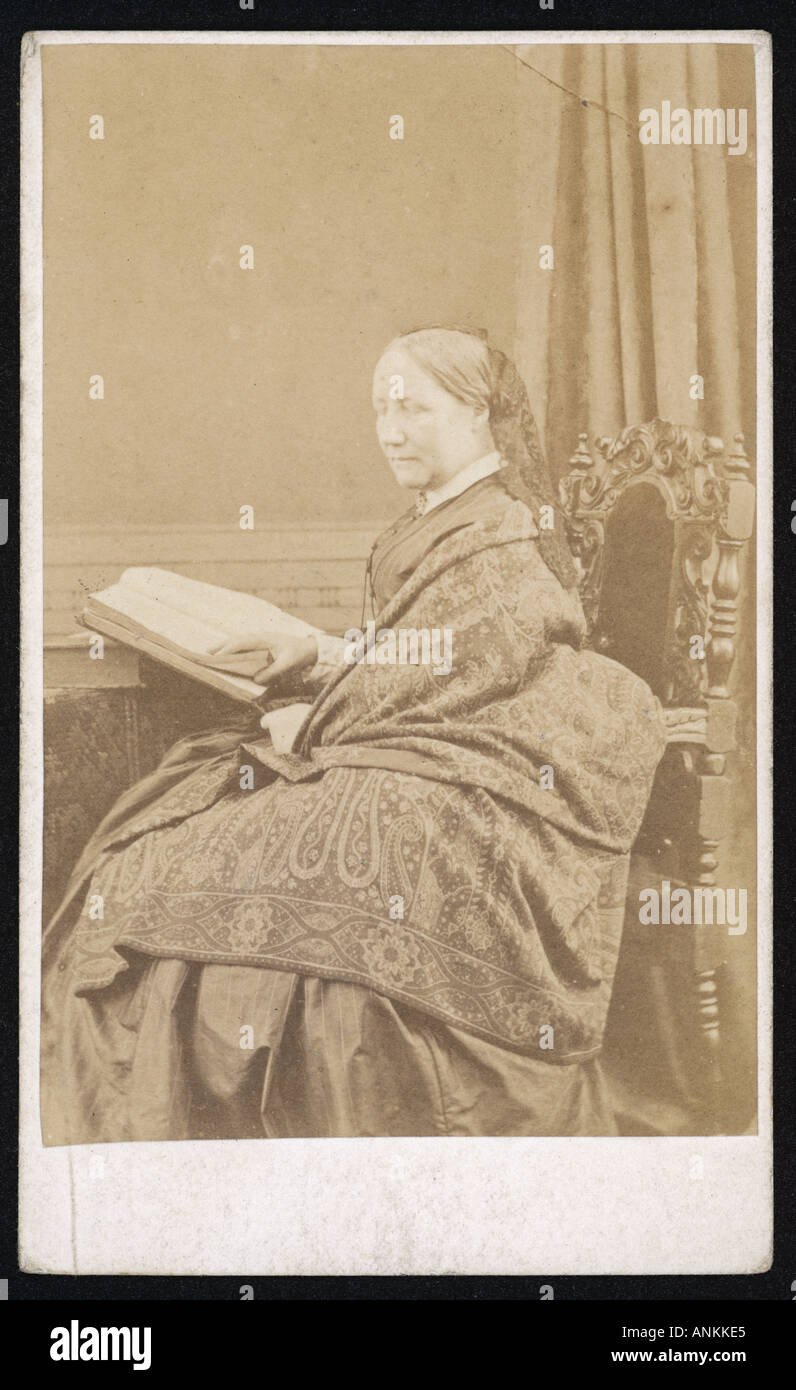 Elizabeth gaskell hi-res stock photography and images - Alamy