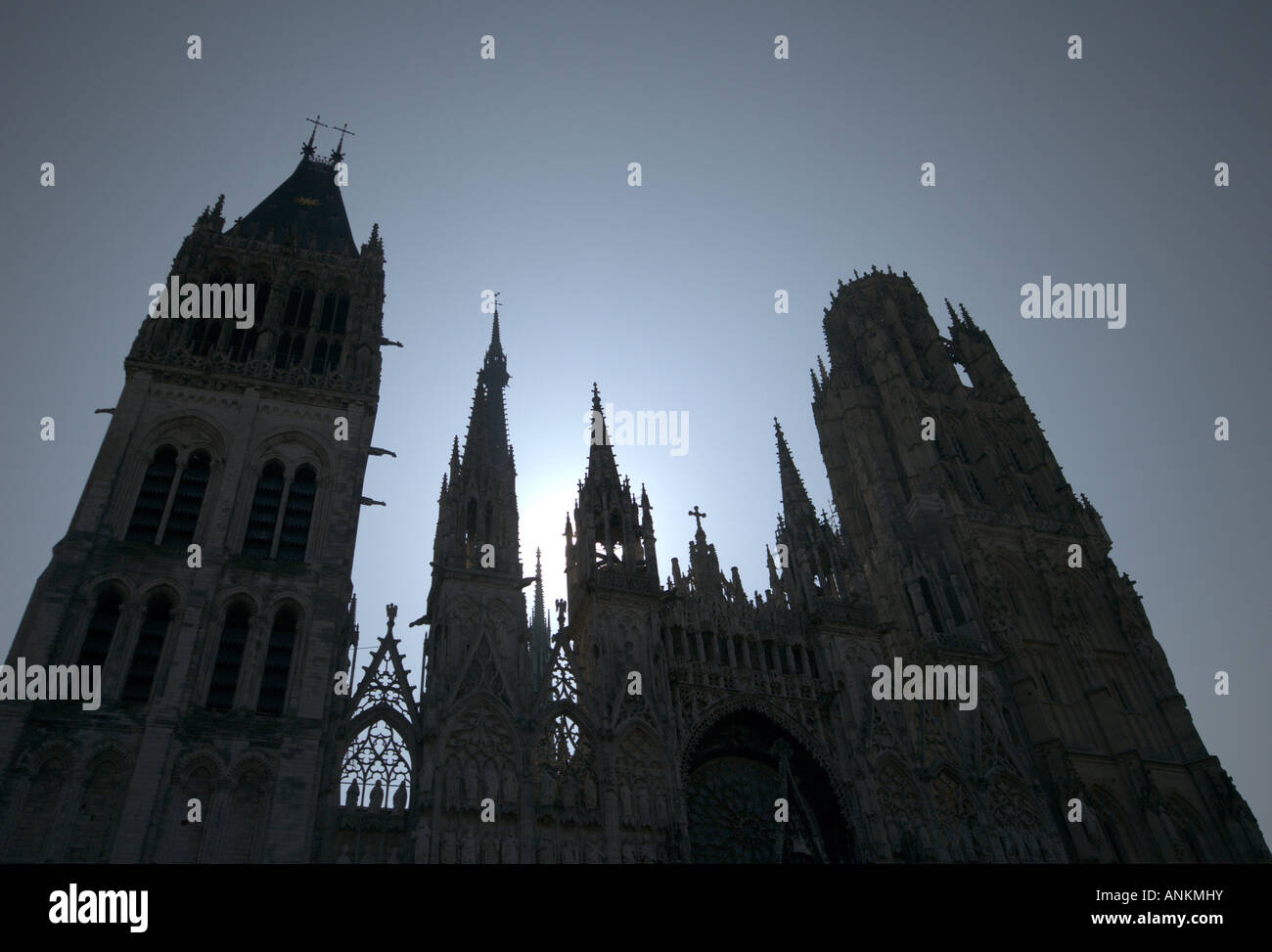 Rouen france skyline hi-res stock photography and images - Alamy