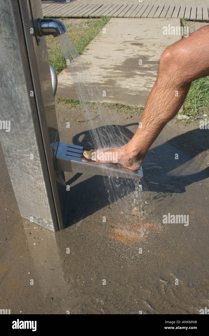 Hairy man beach hi-res stock photography and images - Alamy