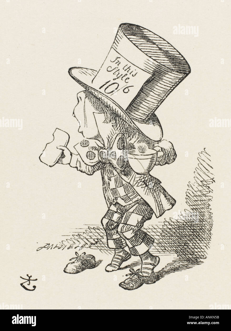 Alice tea cup hi-res stock photography and images - Alamy