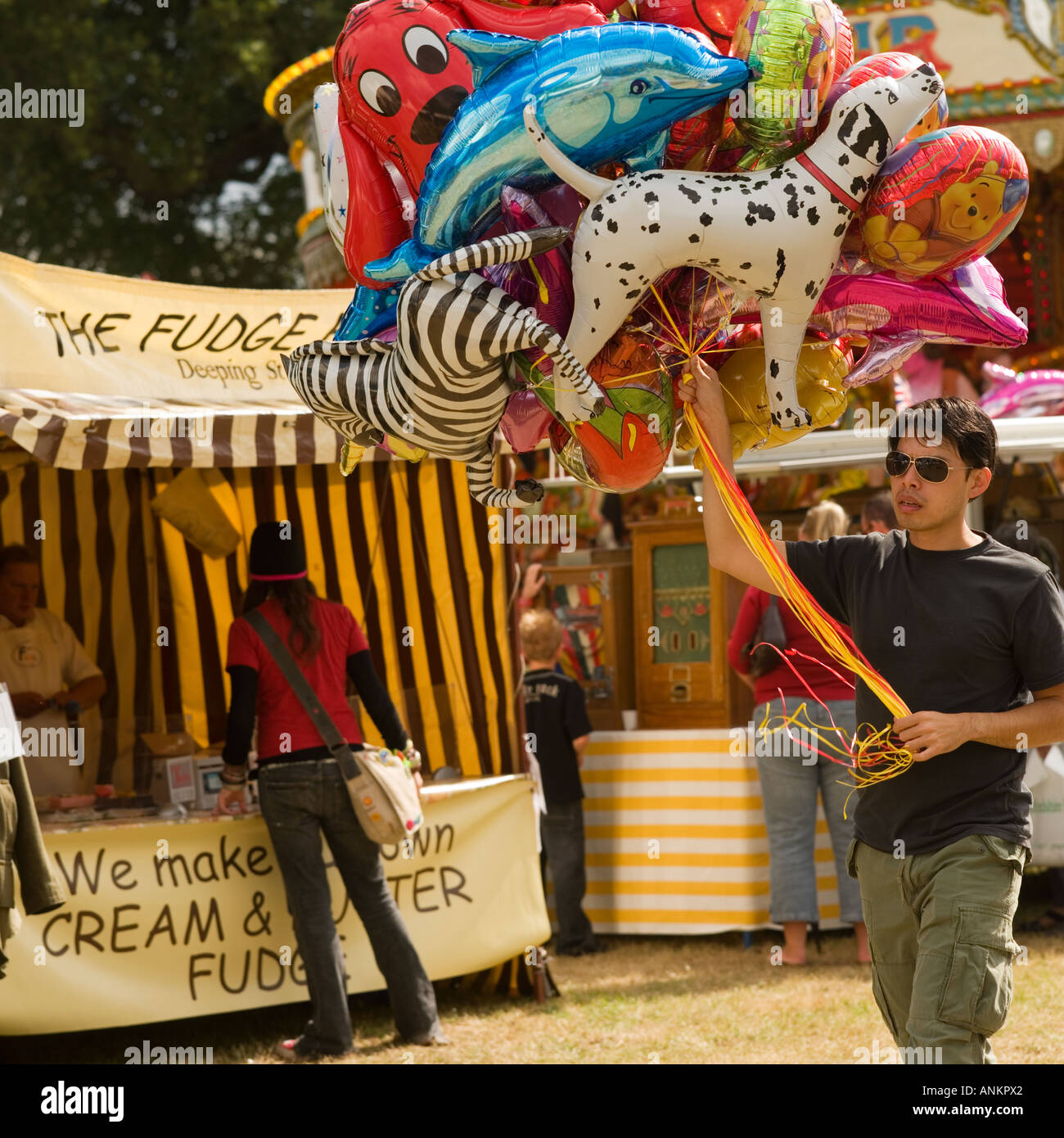Victorian england fair show hi-res stock photography and images - Alamy