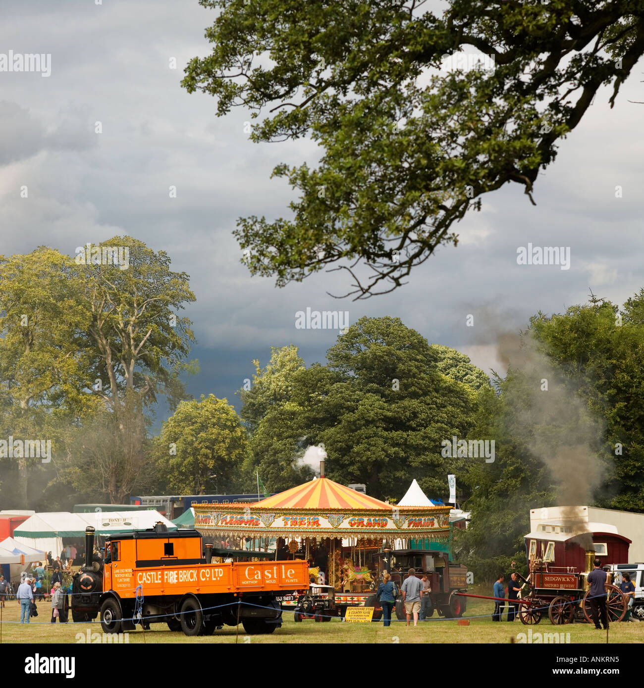 Victorian england fair show hi-res stock photography and images - Alamy