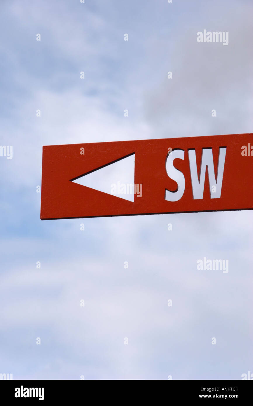 Sign for Southwest coastal path Stock Photo - Alamy