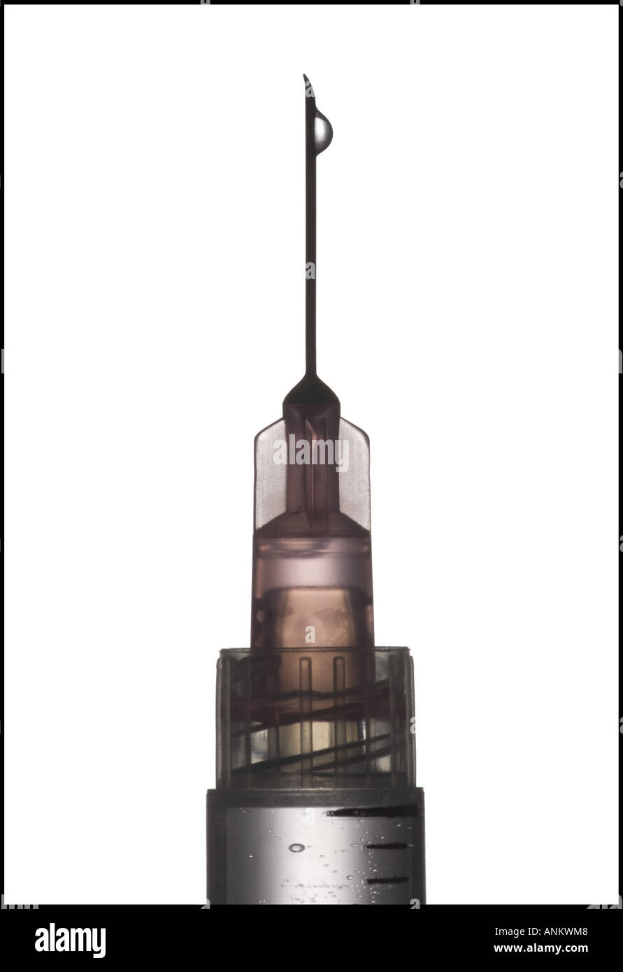High section view of a syringe Stock Photo - Alamy