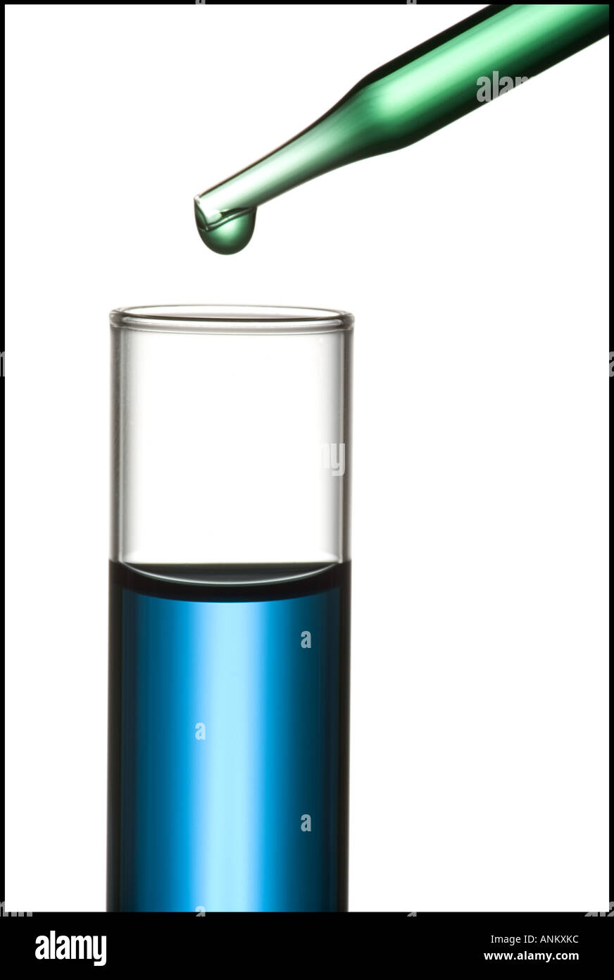 Blue drop falling test tube hi-res stock photography and images - Alamy
