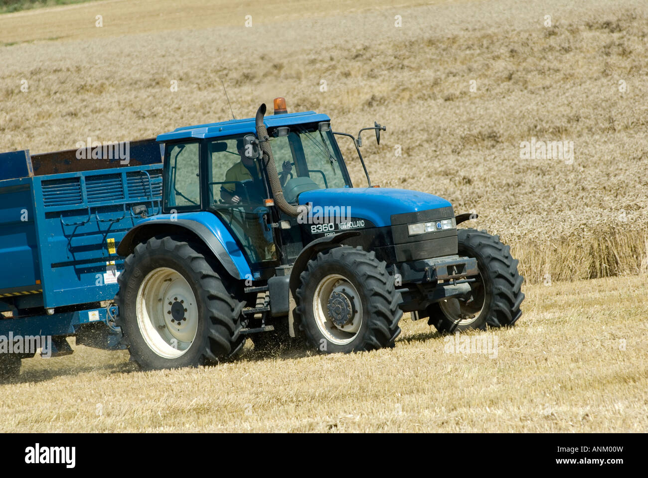 New holland 8360 hi-res stock photography and images - Alamy