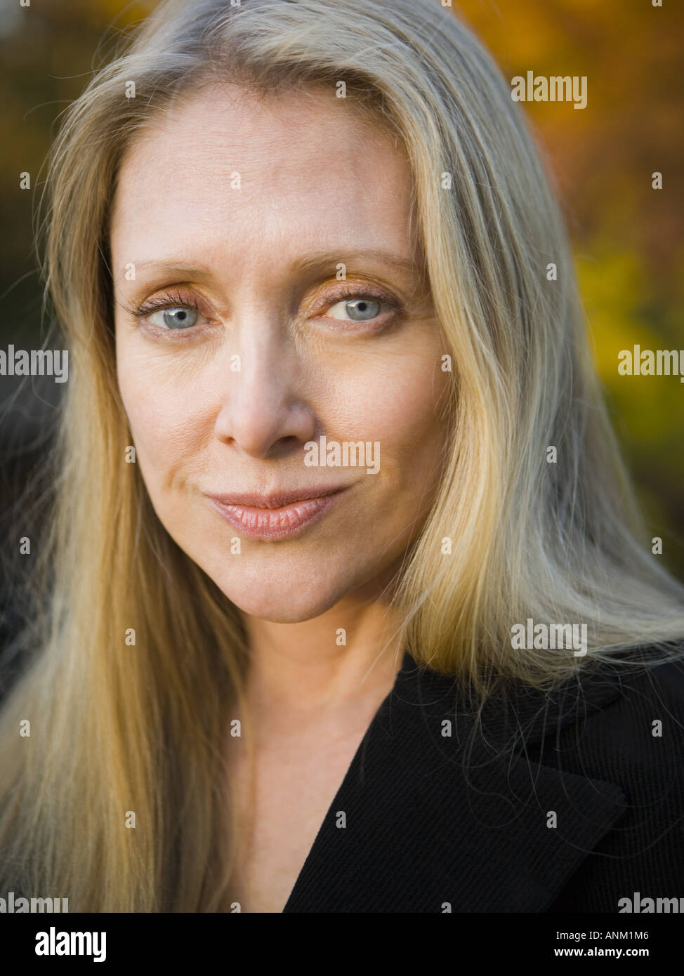 Mature aunt portrait hi-res stock photography and images - Alamy