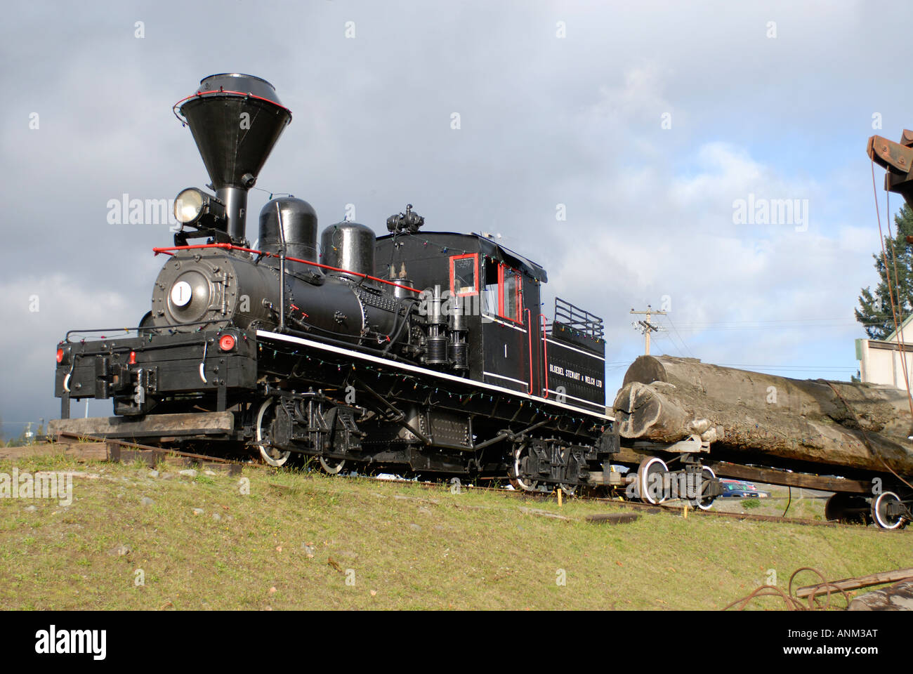 No1 Logging Locomotive in MacMillan Bloedel livery, Duncan city of ...